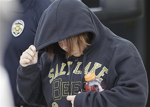 Mom accused of dumping baby in trash charged | Chattanooga Times Free Press