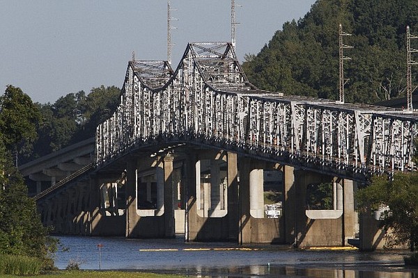 Highway 35 bridge over Tennessee River at Scottsboro enters final phase ...