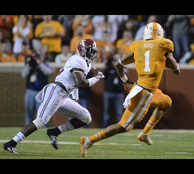 Alabama jumps out, wins eighth in a row against Tennessee Vols ...