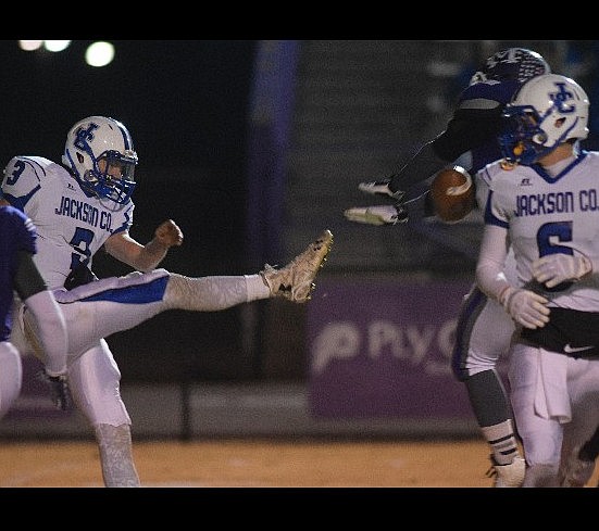 Zeman, Warriors overrun Jackson County | Chattanooga Times Free Press