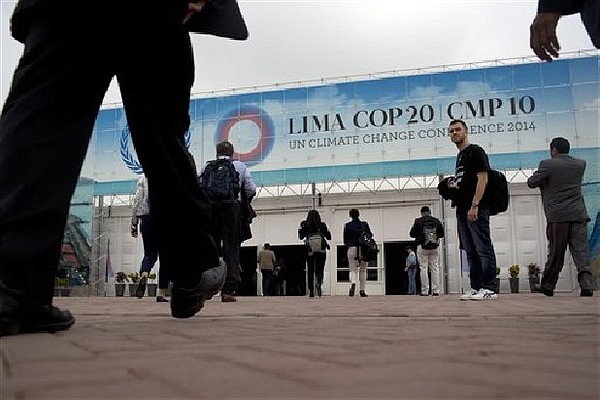 Climate change impacts heat up U.N. talks in Lima | Chattanooga Times ...