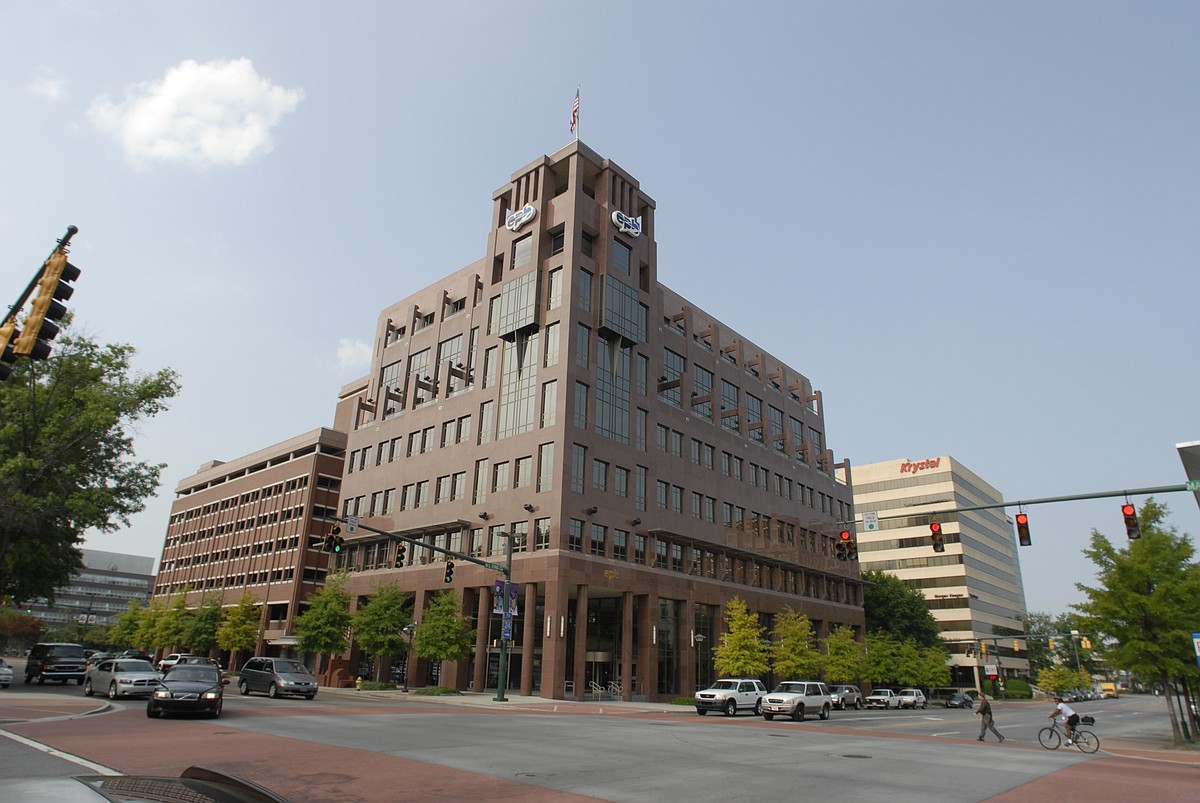 EPB distributes LED light bulbs to 1,000 households as part of United ...