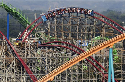 Six Flags Woman Dies 😲😯😮 | TikTok