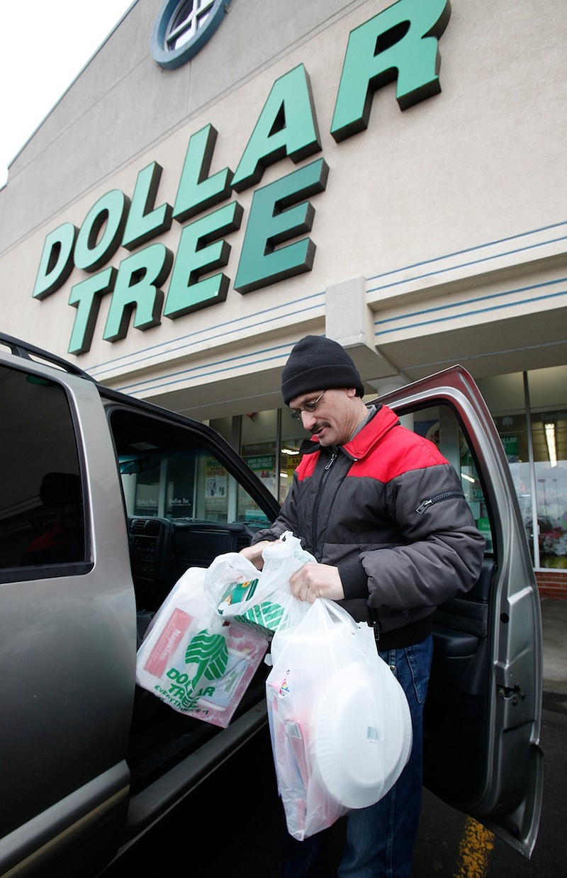 Dollar Tree to sell 330 Family Dollar stores | Chattanooga Times Free Press