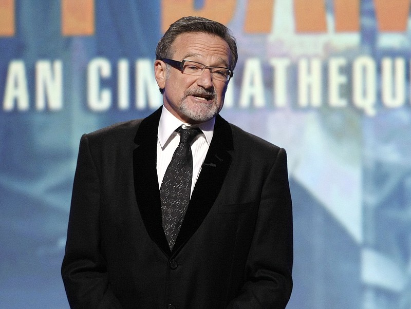 Robin Williams hanged self but no answer as to why | Chattanooga Times ...