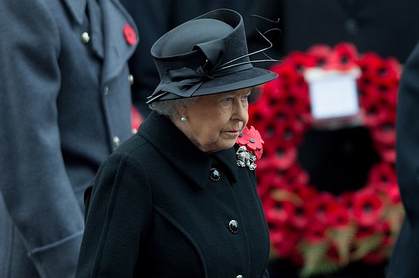 Queen Elizabeth II leads UK memorial ceremony | Chattanooga Times Free ...