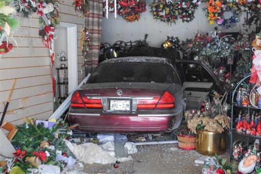 State Rep. Judd Matheny drives car into Tullahoma flower shop, blames ...