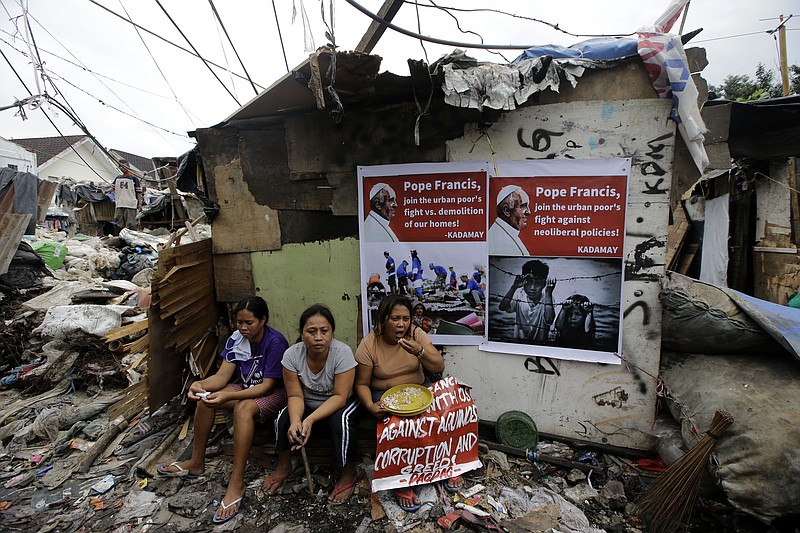 Image of Asia: Eating pagpag in celebration of pope's visit ...