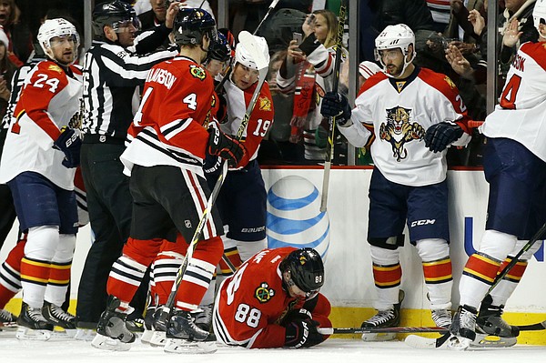 Chicago's painful night: Rose, Kane out with injuries | Chattanooga ...