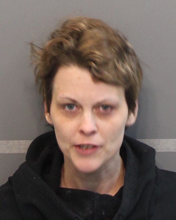 Woman arrested at Chattanooga Social Security site with weapons ...