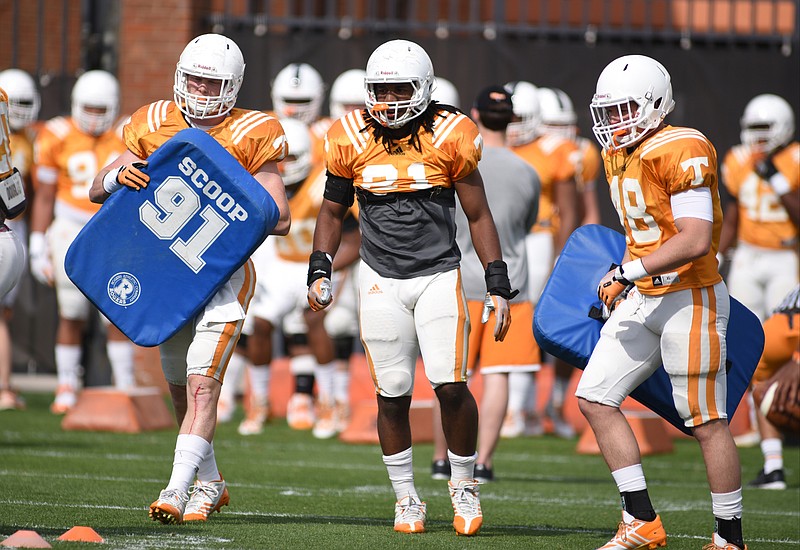 Offense 'stale' as Vols work in Neyland | Chattanooga Times Free Press
