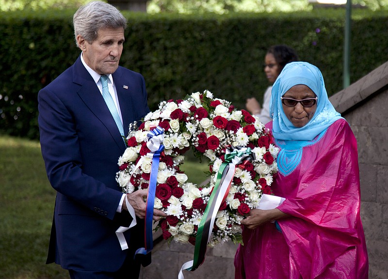 Kerry honors victims in Kenya as talks focus on al-Shabaab ...