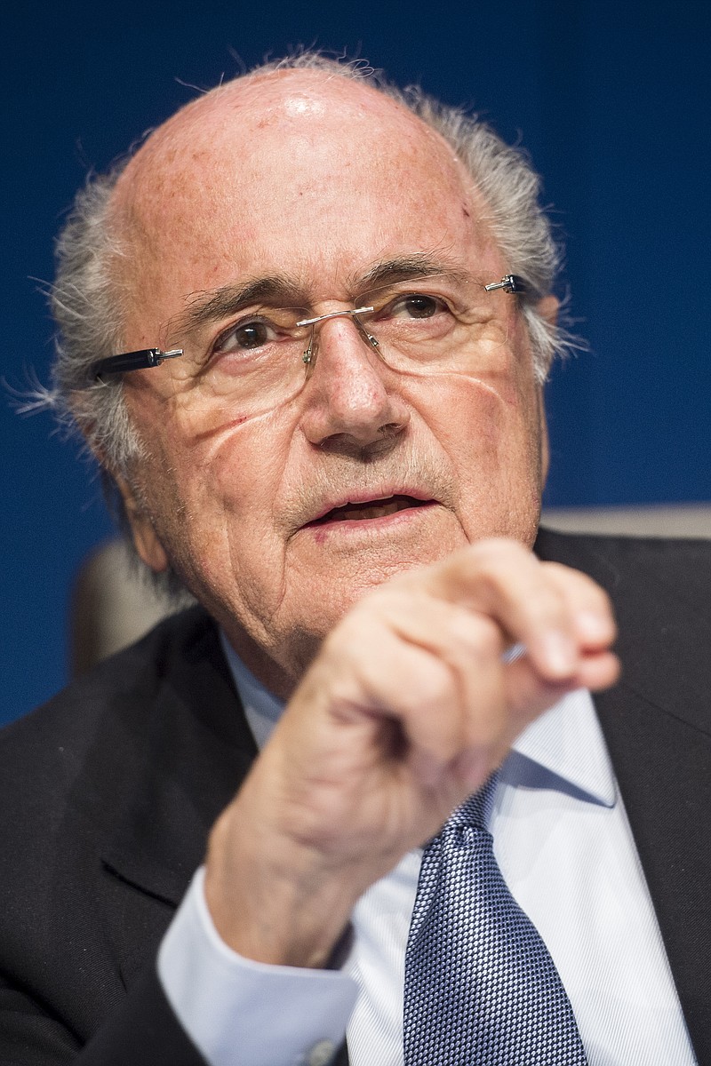 Blatter to visit US in 2016, rejects talk of avoiding FBI | Chattanooga ...