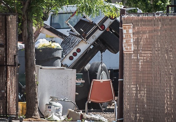 Cherry picker topples, kills 2 as man shows it to kids | Chattanooga ...