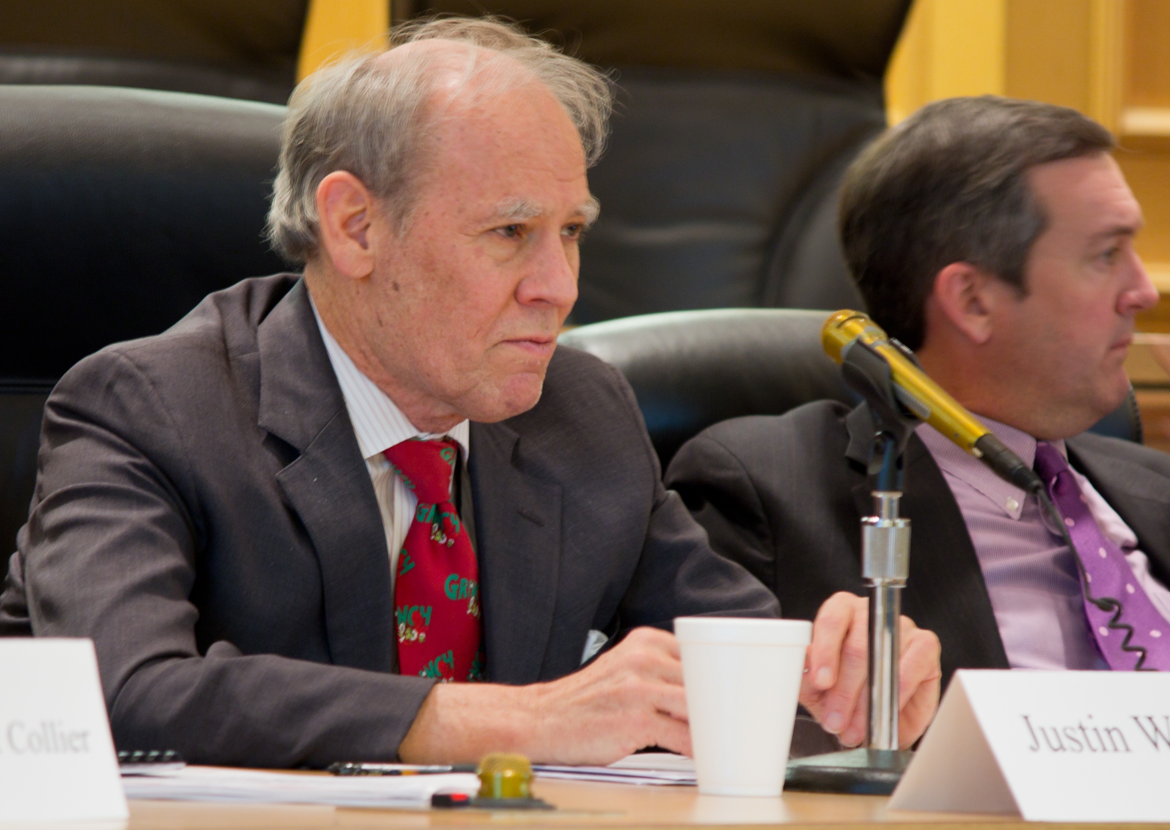 Former Tennessee sheriff indicted on 113 charges after comptroller ...