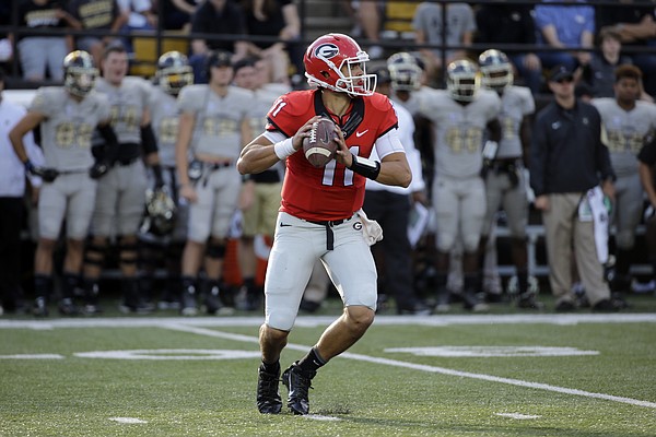 Lambert sensational in Georgia romp past Gamecocks | Chattanooga Times ...