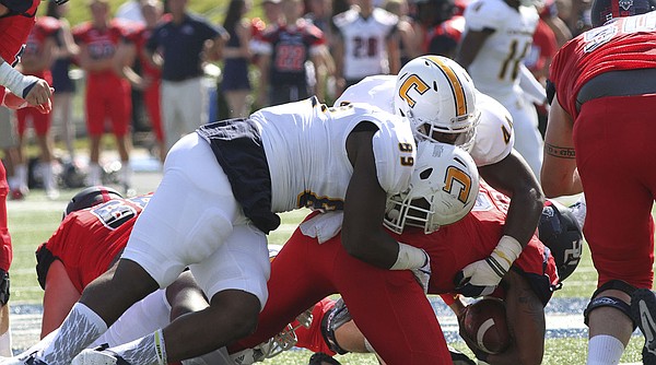Redshirt freshman Isaiah Mack getting in on Mocs' sack fun ...