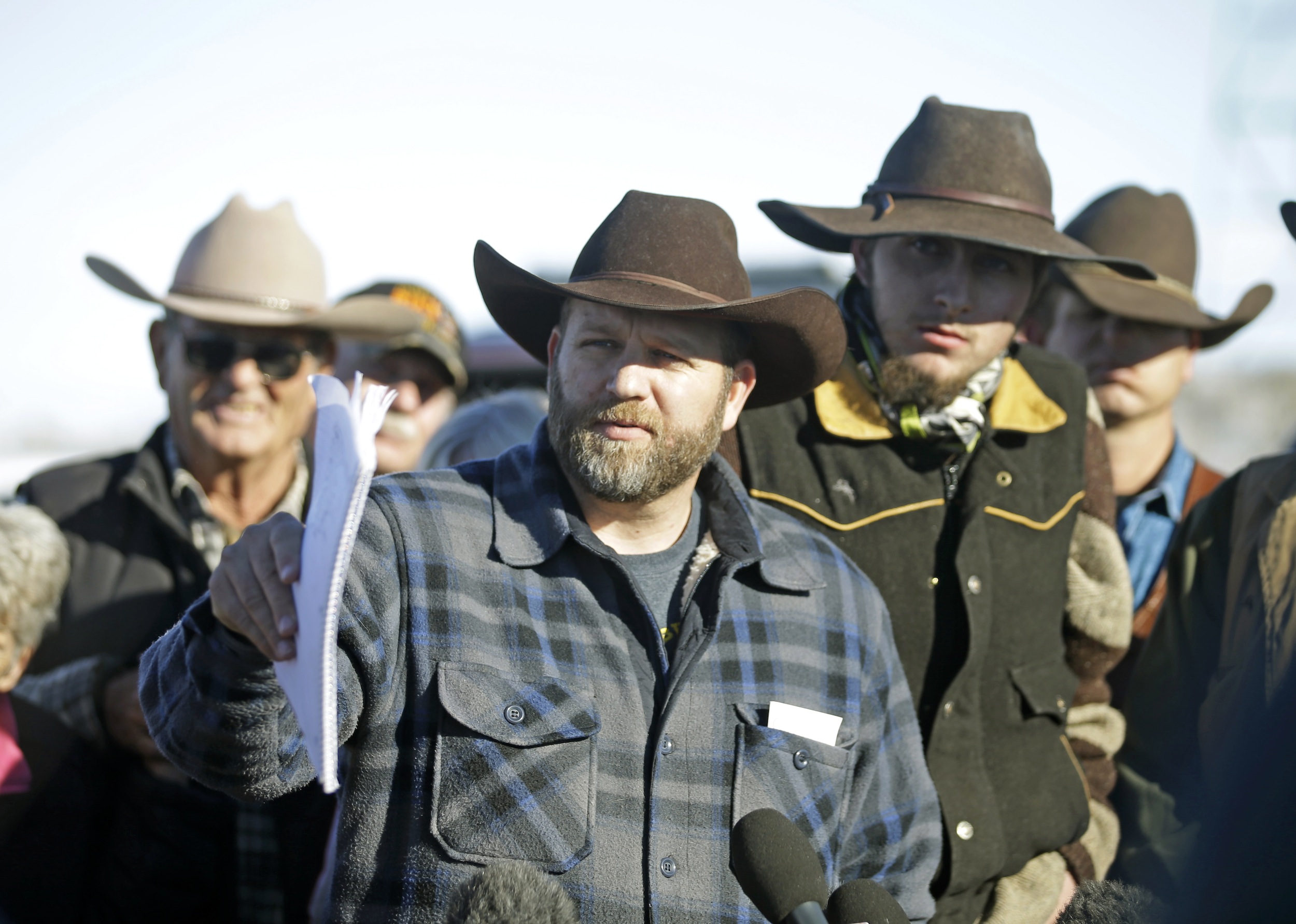 Rancher killed in Oregon standoff vowed to die before going to jail ...