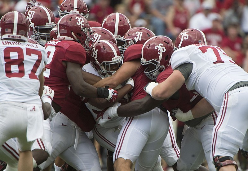 Alabama offensive line far from set after A-Day | Chattanooga Times ...