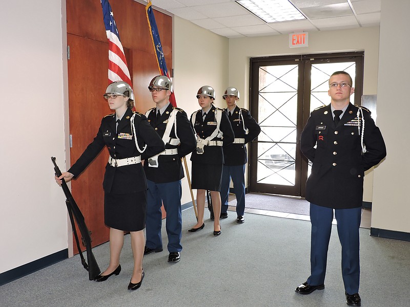 Distinguished Service Award Luncheon draws big crowd | Chattanooga ...