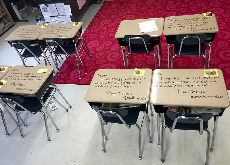 Teacher turns students' desks into letters of inspiration | Chattanooga ...