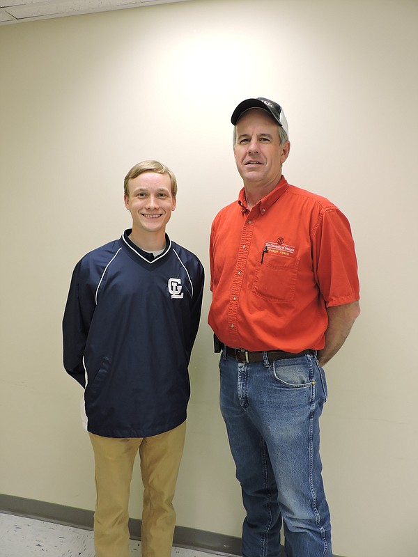 Gordon Lee High School junior named Georgia Junior Cattlemen's ...