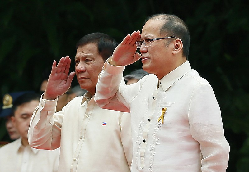 Rodrigo Duterte sworn in as president of Philippines | Chattanooga ...
