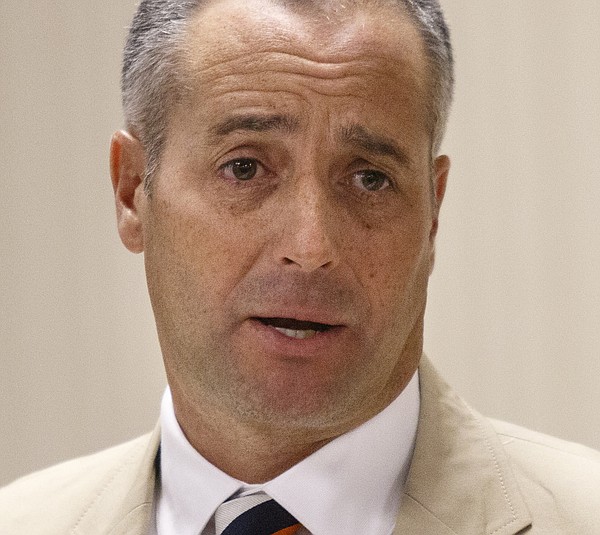 Joe Wingate bumps Donna Horn from District 7 school board seat ...