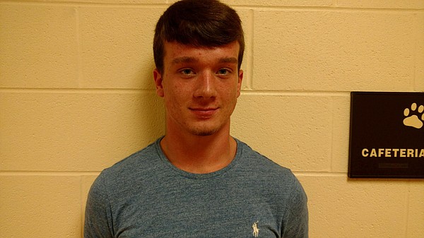 Peyton Sosebee performs well on both sides, earns player of week honors ...