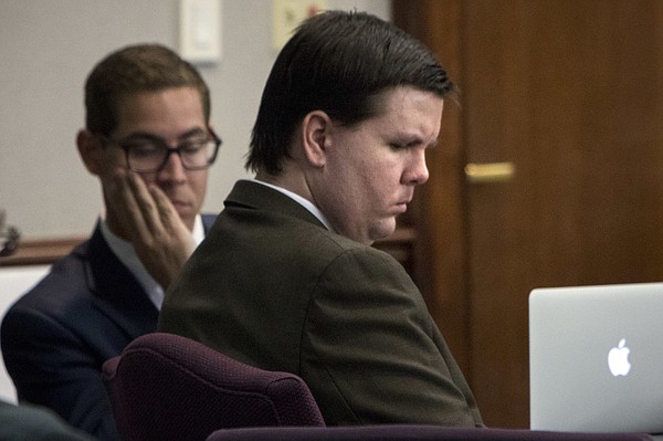 Defense: Georgia hot car death is dad's fault, but no crime ...