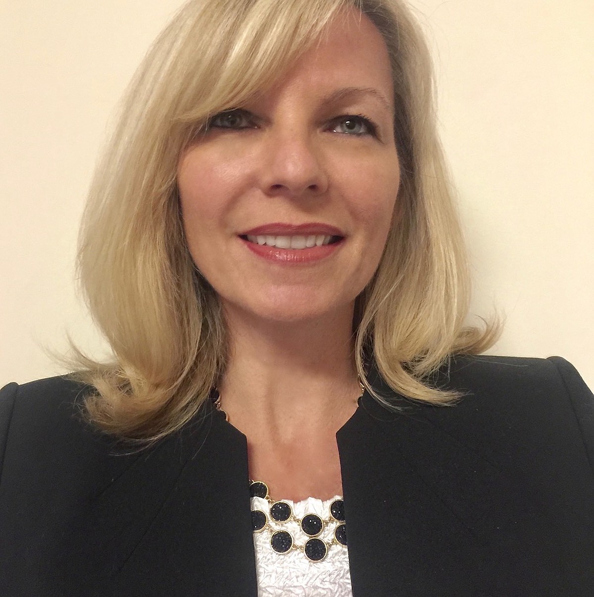 Susan Miller announces candidacy for City Council District 1 seat ...