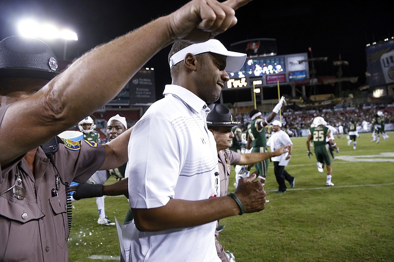 AP Source: USF's Taggart to be next Oregon football coach | Chattanooga ...