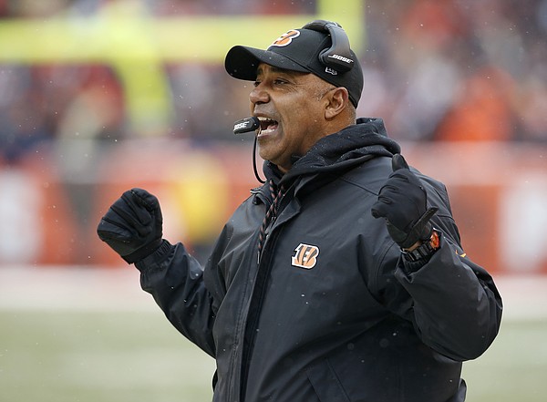 Bengals tell 'Pacman' Jones to put a lid on trash talking | Chattanooga ...