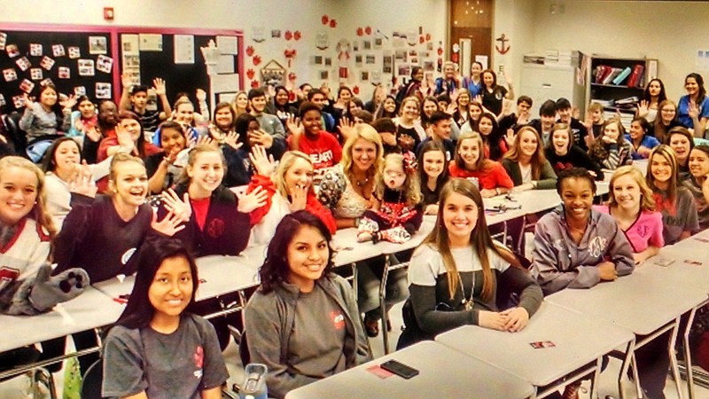 Five-year-old teaches Ringgold students to 'hustle kindness ...