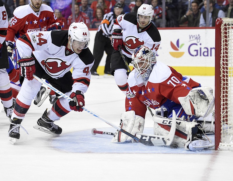 Vrana, Holtby help Caps edge Devils 1-0; home streak at 14 ...