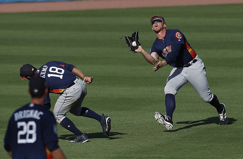 Strasburg sticks with stretch; Miley hit by liner | Chattanooga Times ...