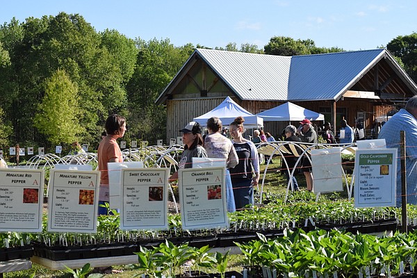 Crabtree Farms' opens doors for Spring Plant Sale and Festival ...