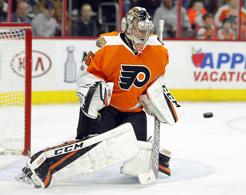 Mason, Elliott cash in on robust free agent goalie market | Chattanooga ...
