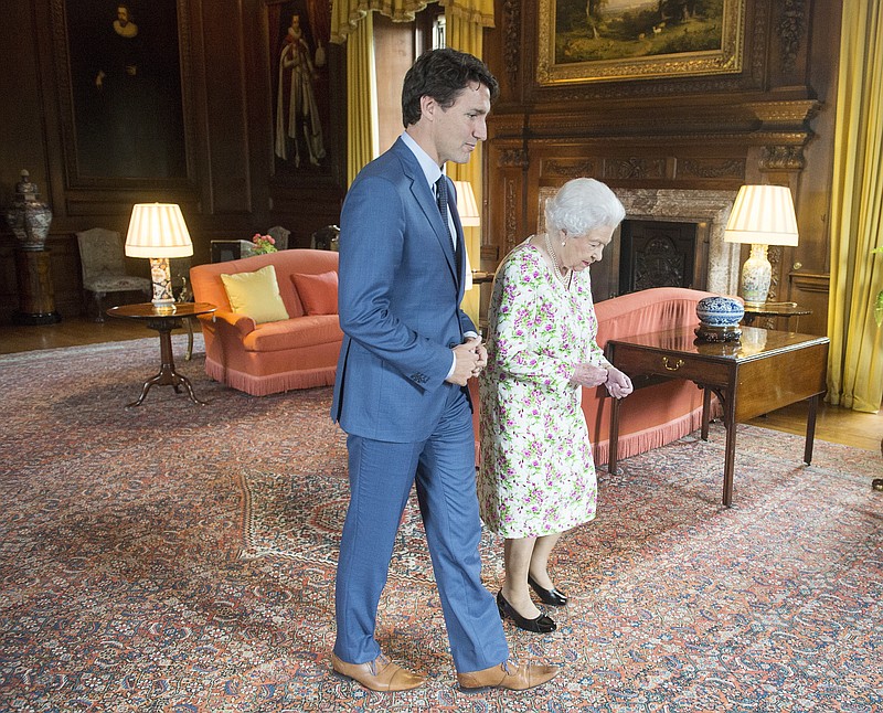 Canada's Trudeau meets Queen Elizabeth II on Scotland visit ...
