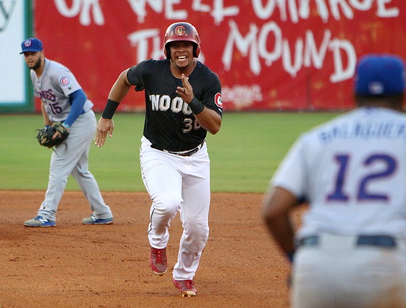 Smokies slip past Lookouts [photos] | Chattanooga Times Free Press