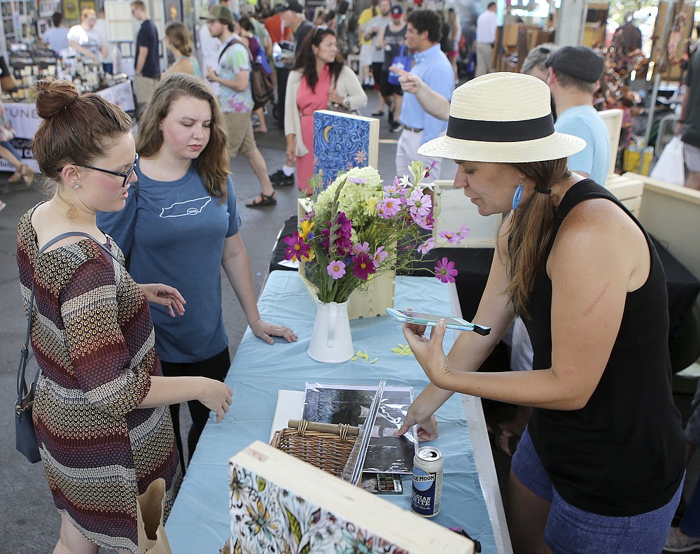 Local artists share work at Market [photos] | Chattanooga Times Free Press
