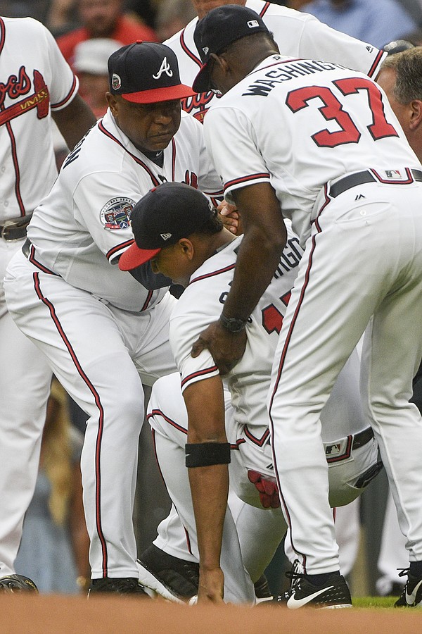 Braves player trips jogging over chalk line, hurts knee | Chattanooga ...