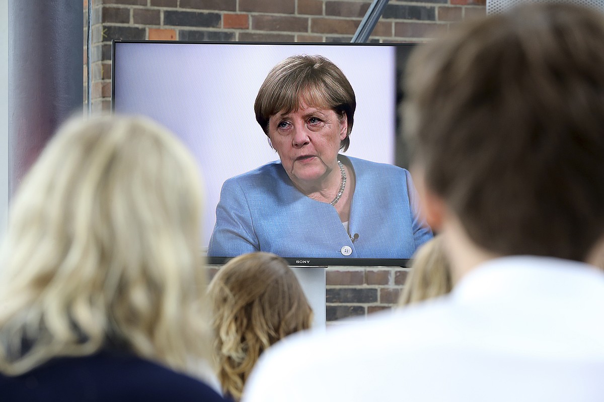 German Chancellor Merkel's favorite emoji is a smiley | Chattanooga ...