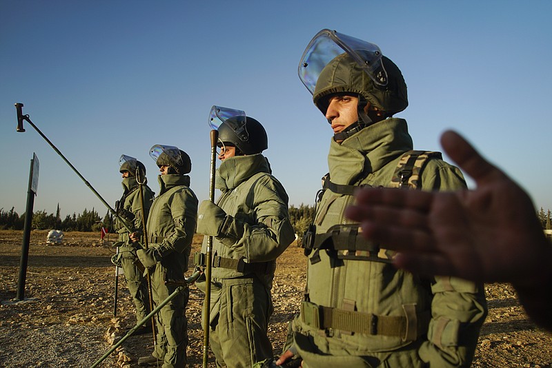 The Latest: Russia fires missiles at IS targets in Syria | Chattanooga ...
