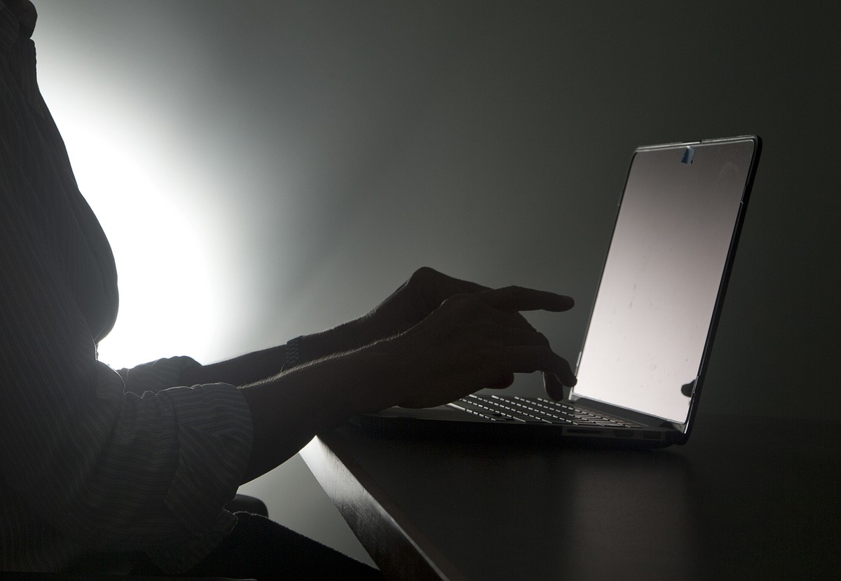 Researchers discover vulnerability affecting Wi-Fi security ...