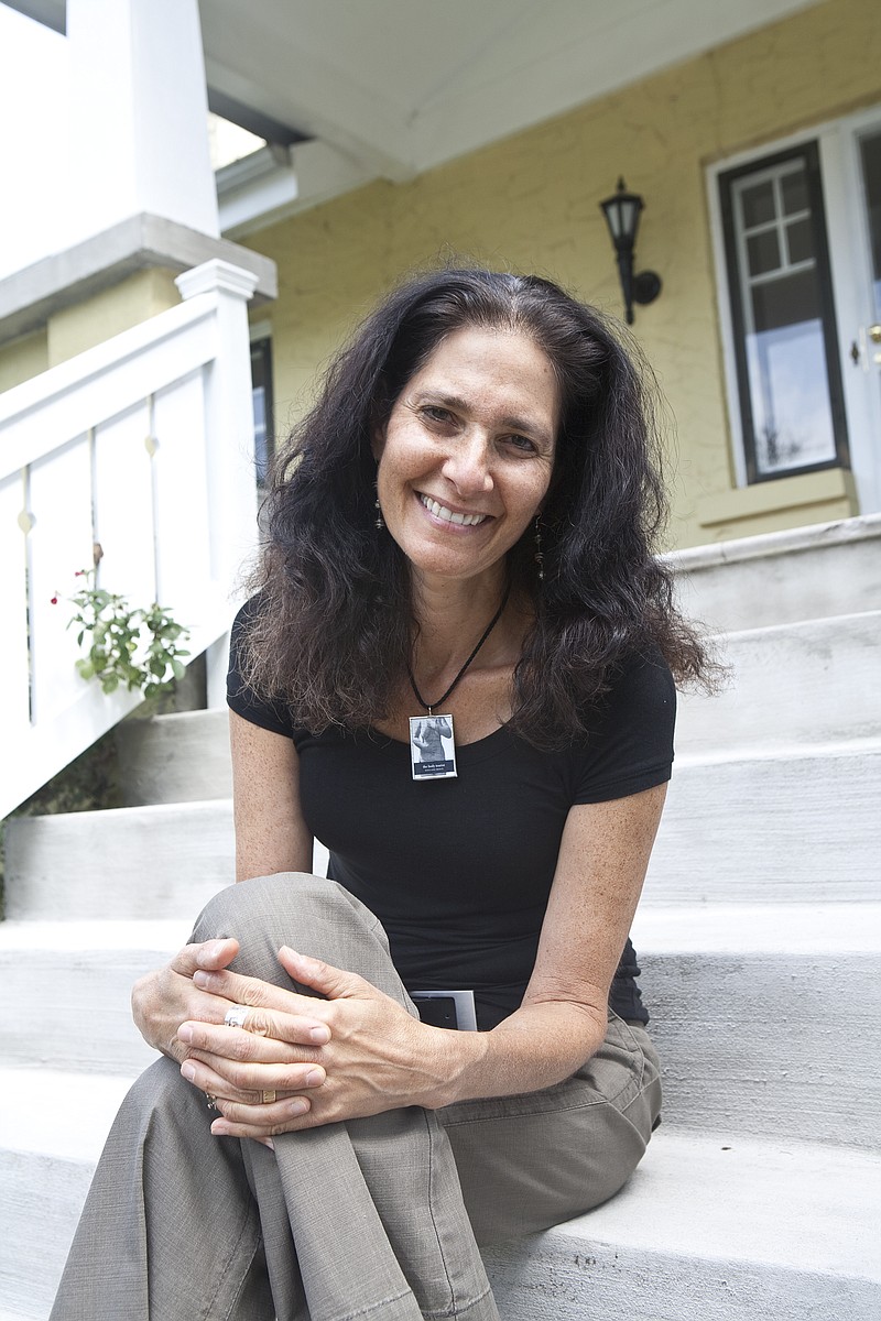 Dana Shavin: Taking a cue from a one-eyed dog | Chattanooga Times Free ...