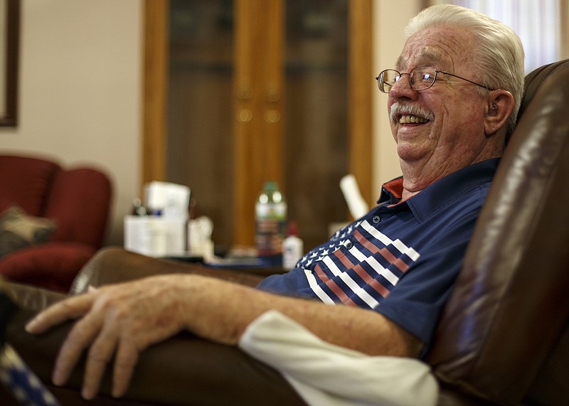 Navy medic holds the hands of the living and the dead | Chattanooga ...