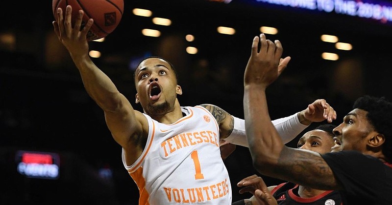 Turner returns, sparks Vols' win over Louisville | Chattanooga Times ...