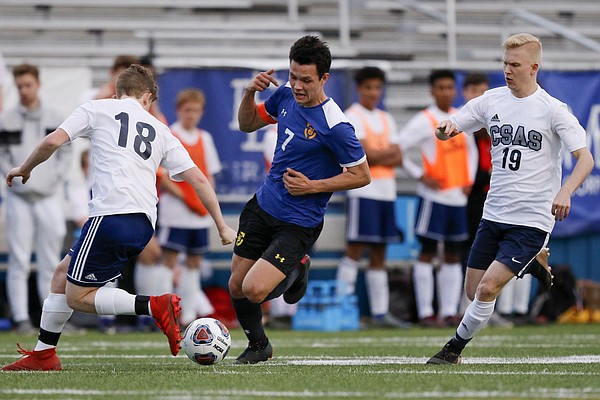 Hayes Wood scores twice in Bucs' 3-1 win over Arts & Sciences [photos ...