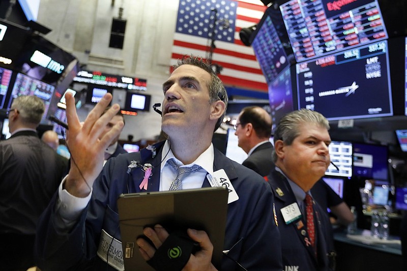 The bond market is giving ominous warnings about the global economy ...